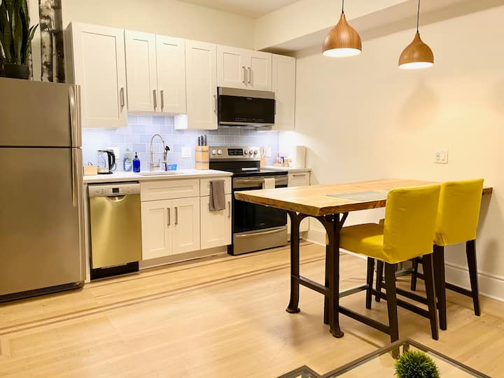 Spacious One Bedroom Overlooking Park, Near Upenn - Philadelphie, PA