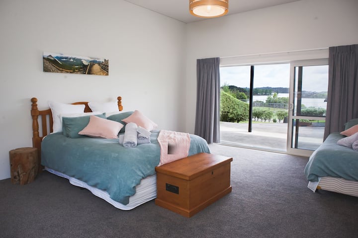 Raglan Harbour Getaway - Raglan