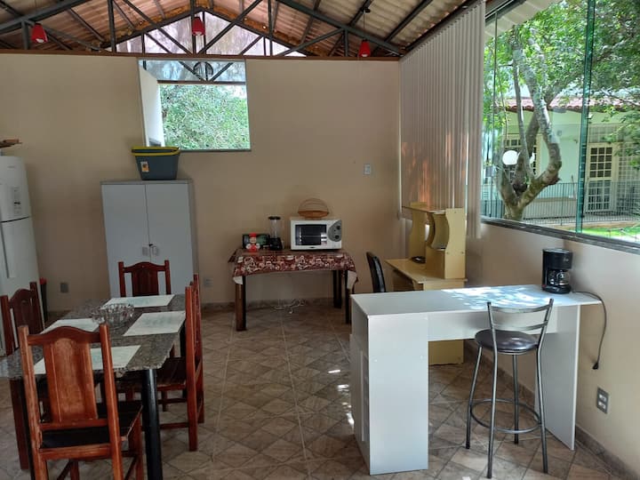 Demi-suíte Confortável Em Bela Casa Com áRea Verde - Brasília–Presidente Juscelino Kubitschek Airport (BSB)