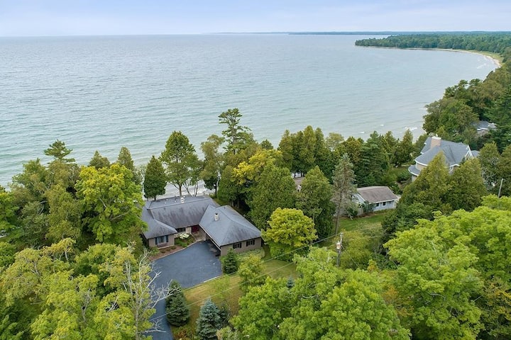 White Rock At 4160 Glidden Drive - Whitefish Dunes State Park, Sturgeon Bay