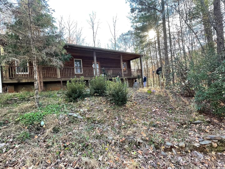 Log Cabin Near Lake Keowee - Keowee Toxaway State Park, Sunset