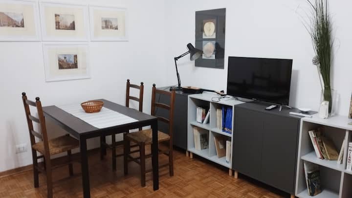 Bilocale Con Box, Metro Linate-centro Città - Milán