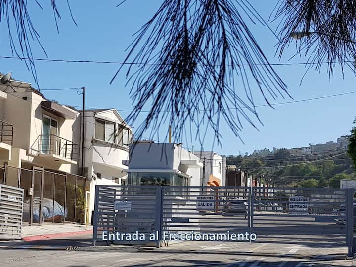 Seguridad 24/7, Fast Wifi A 16 Min Línea/ Embajada - Tijuana