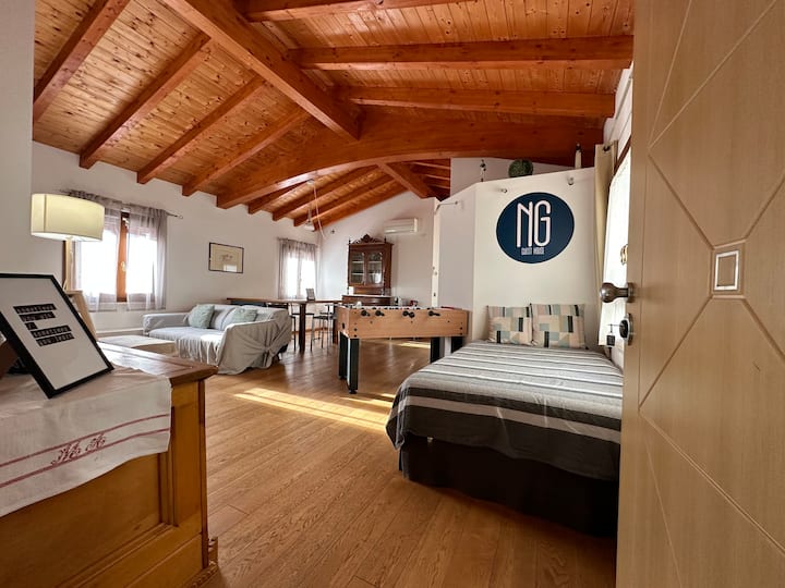 Ng Guest House Sassari Deluxe Apartment - Sassari, Italia