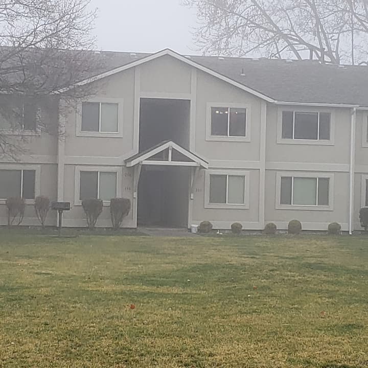 Quiet Condo In A Park Like Setting. - Walla Walla, WA