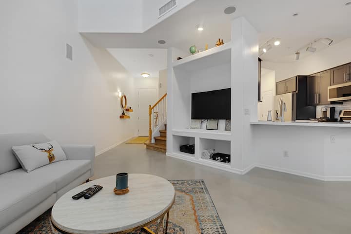 Scottsdale Sunsets Townhouse - Scottsdale, AZ