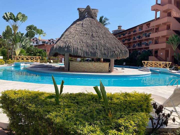 Penthouse En Club De Tennis(puesta Del Sol) - Puerto Vallarta