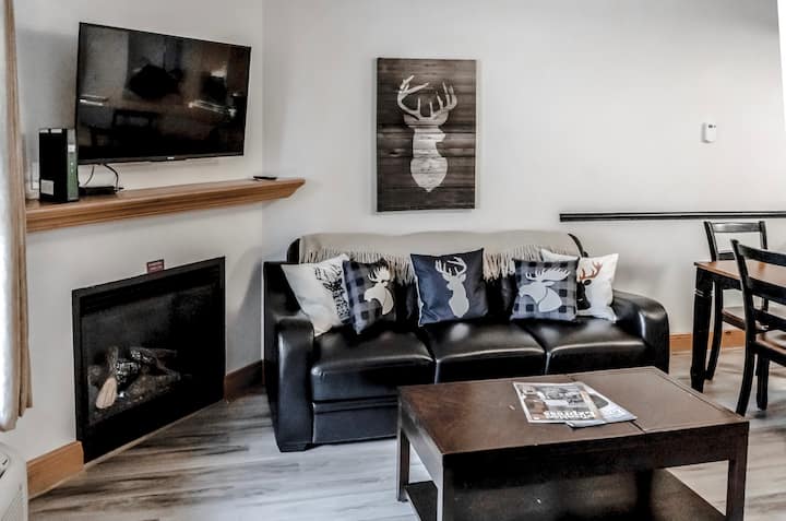 Chalet-chic Situé Dans Le Village De Tremblant - Mont-Tremblant