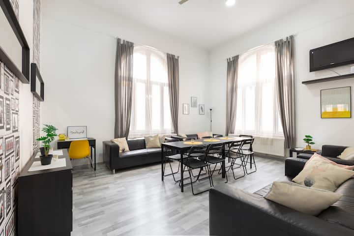 ⭐Family Apartment ❤️A/c ☕Free-breakfast @Old-town - Budapest