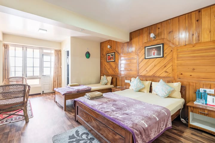 Little Singamari Homestay. View Room 3. - Darjeeling