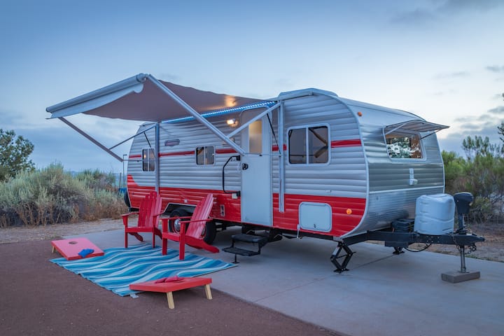San Diego Retro Glamping, Rv Delivery & Set-up - Chula Vista, CA