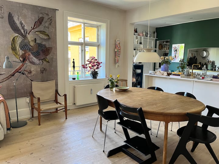 Bright And Spacious By The Lakes - Copenhague