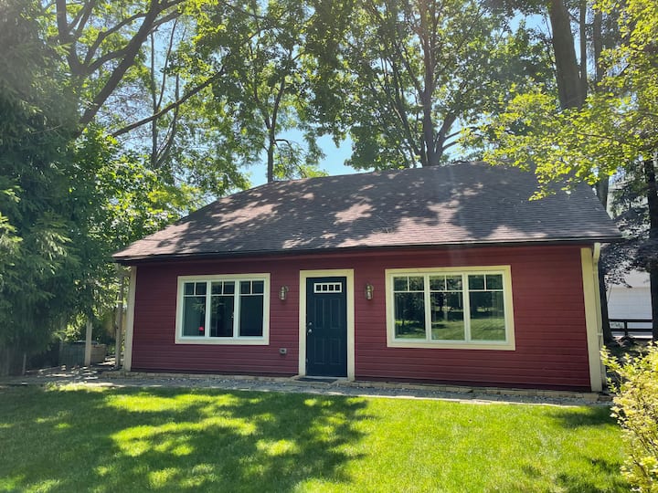 Guesthouse- Walk To Wayne - Devon, PA