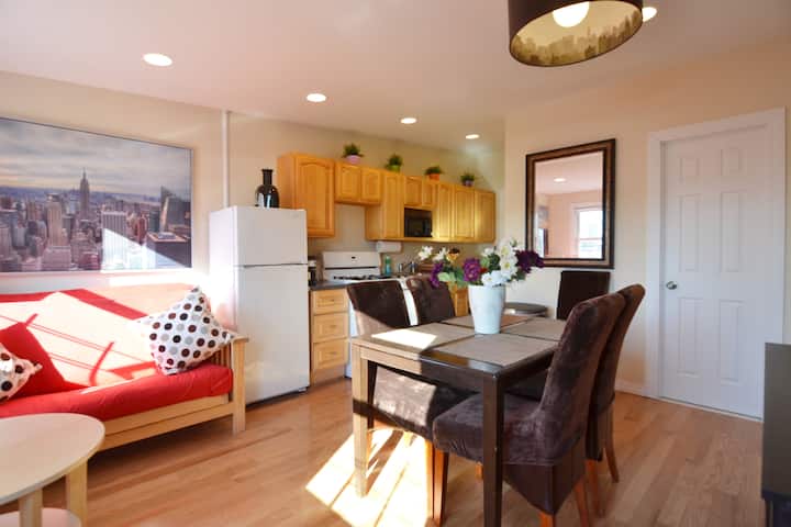 Big Kitchen, Beautiful Bathroom - Brooklyn, NY