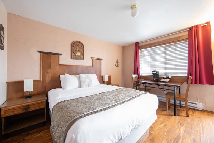 Voyager At Wanderlust Inn - Walk To Beach! - Ocean Shores, WA