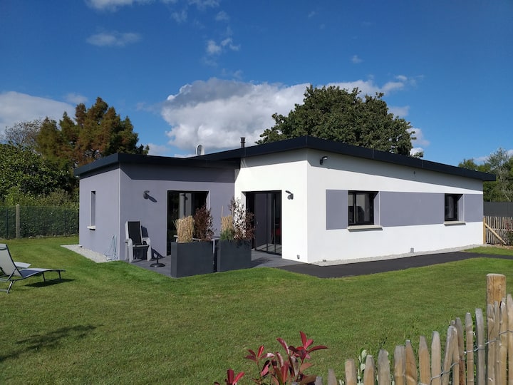 1-gite 4* Neuf - Grand Confort- Spa Privatif - Mer - Crozon
