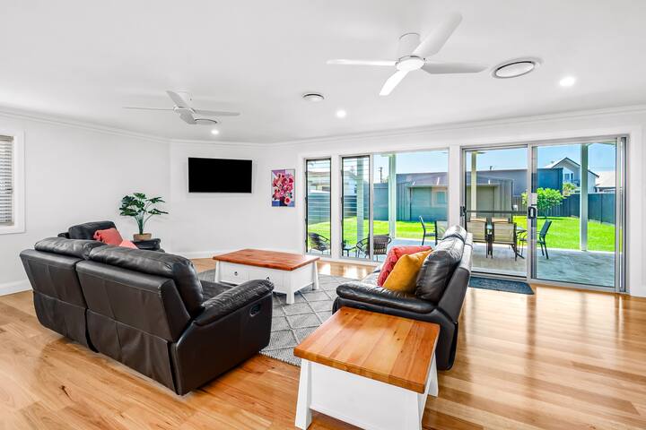 Boikon Beachhouse - Family Home Close To The Beach - Belmont