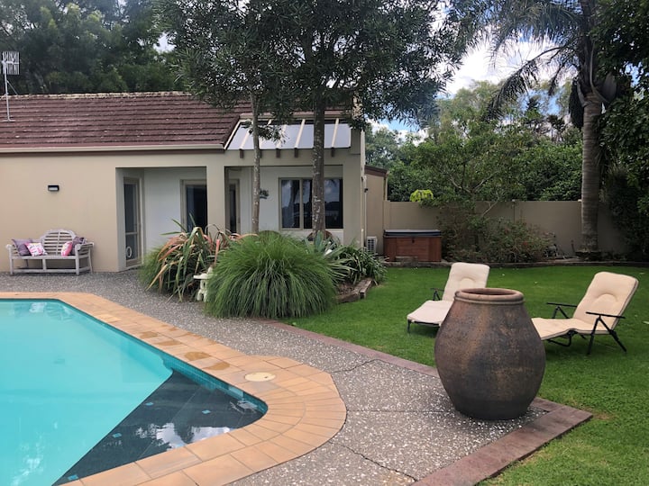 Stunning Harbour Views Over Bowentown Entrance. - Waihi