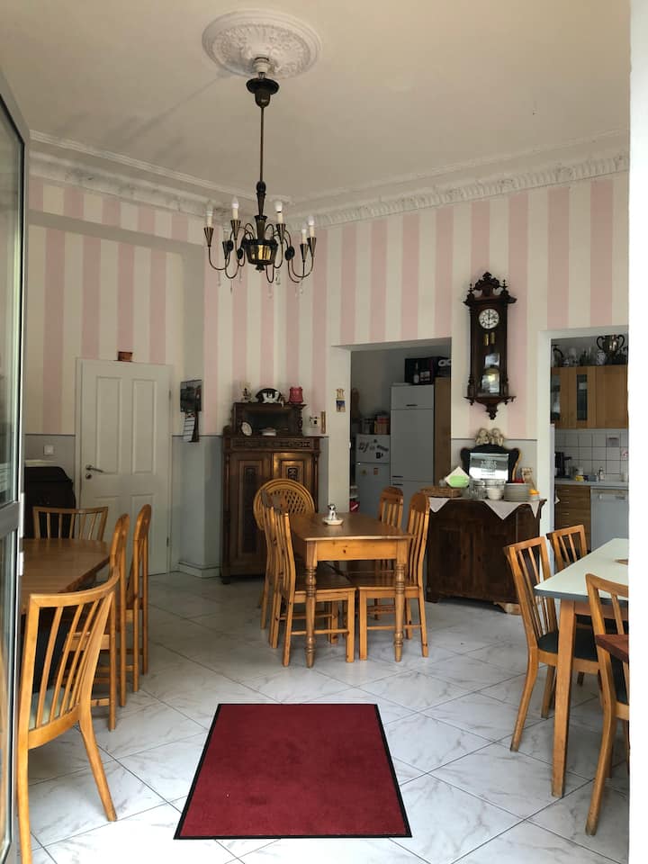 3 Bett-zimmer Im Berliner Bed And Breakfast - Berlin