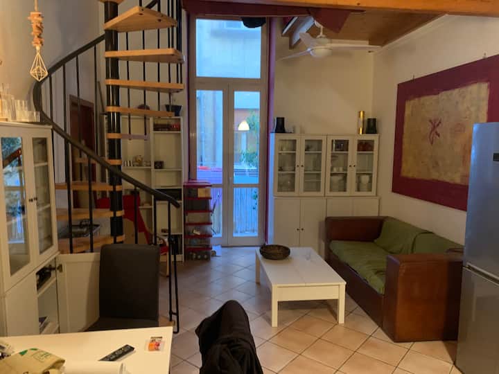 Duplex Supercentral & Spacious Neapolitan Style - Nápoles
