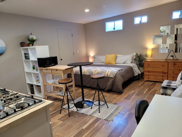 Spacious Studio In Heart Of Venice, Walk To Waves - Los Ángeles, CA