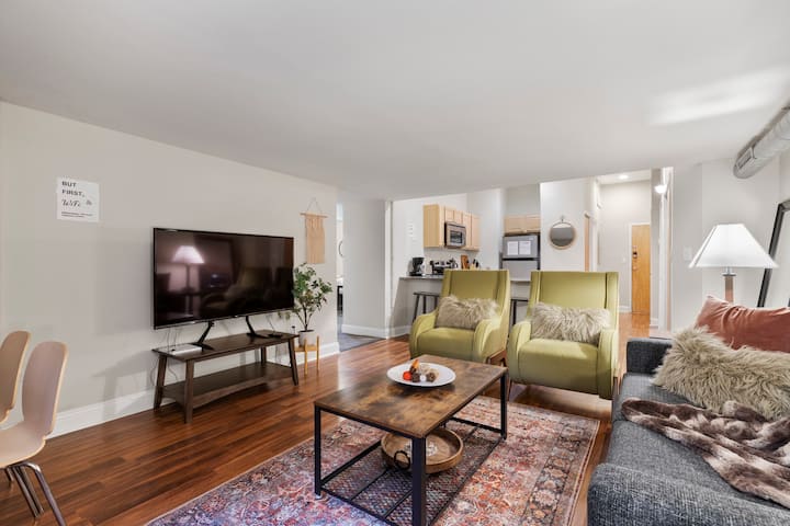 2br, Gym, Courtyard, Target Next Door - Philadelphie, PA