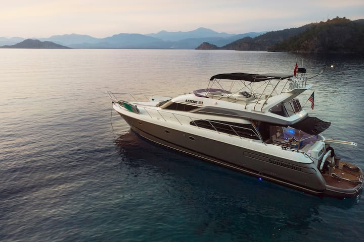 Luxurious Sunseeker 62 Ft. Manhattan - Marmaris - Marmaris