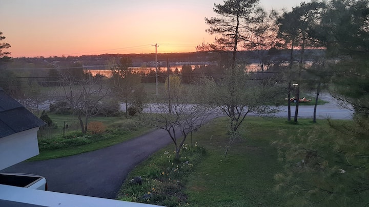 Escarpment Escape With  Bay Views - Wiarton