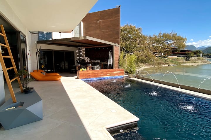 "Vista Espectacular + Acceso Directo Al Lago" - Valle de Bravo