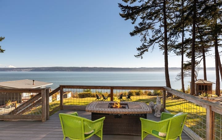 Beach Access, High Bank - Robert’s Bluff Bungalow - Whidbey Island, WA