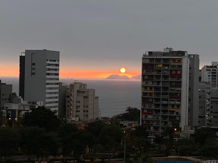 2refugio En Lima: Comodo, Seguro, Muy Bien Ubicado - Lima