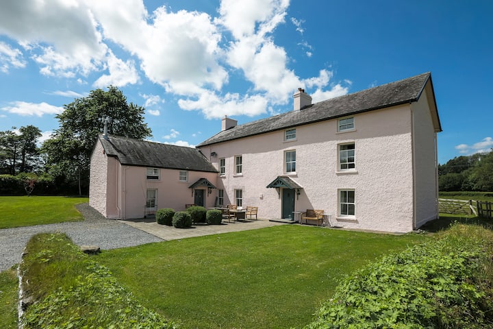 Secluded Private Riverside House In South Wales - Carmarthen