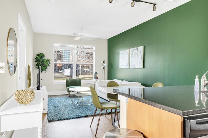Ideal & Stunning 2br In Old Town W Free Parking - アレクサンドリア, VA