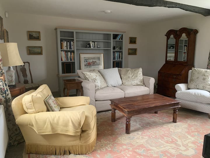 Cosy Farmhouse - Norfolk