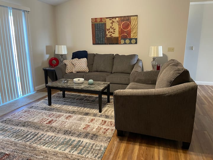Relaxing Home 7 Miles To Downtown And Purdue - West Lafayette, IN