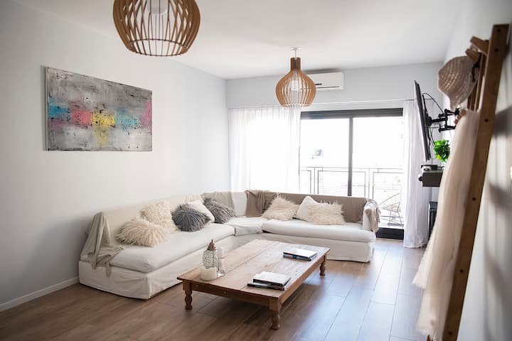 Fully Renovated 3 Bdr Apart In Great Location! - Buenos Aires