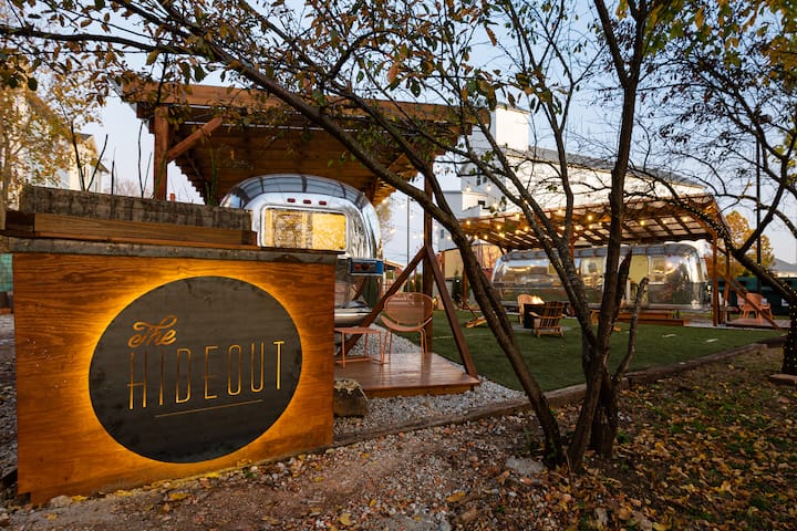 Stella Airstream At The Hideout - Fayetteville, AR