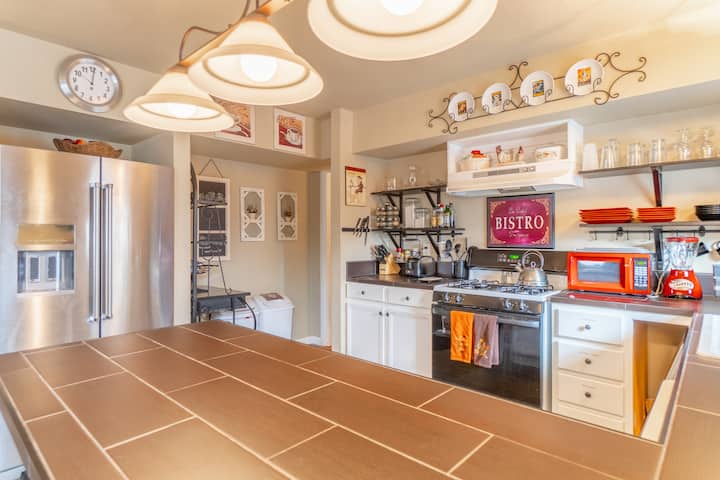 Location! Charming! Quiet & Safe! - Reno, NV