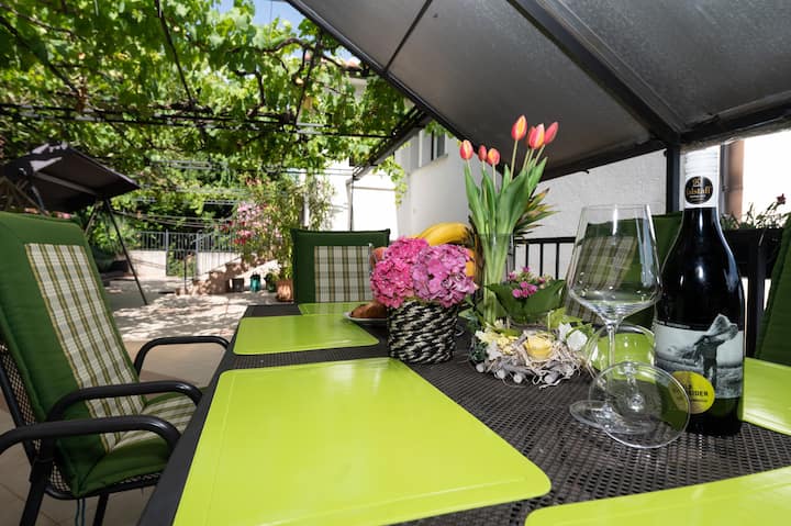 Modern  Apartment In  Family House With Terrace - Opatija
