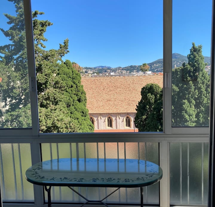 Joli Studio Lumineux Avec Vue, Calme, à 2mn Mer - Nice