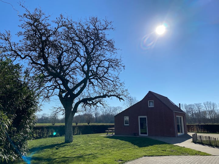Uniek Huisje Op Een Hoeve Middenin Polderlandschap - Beernem