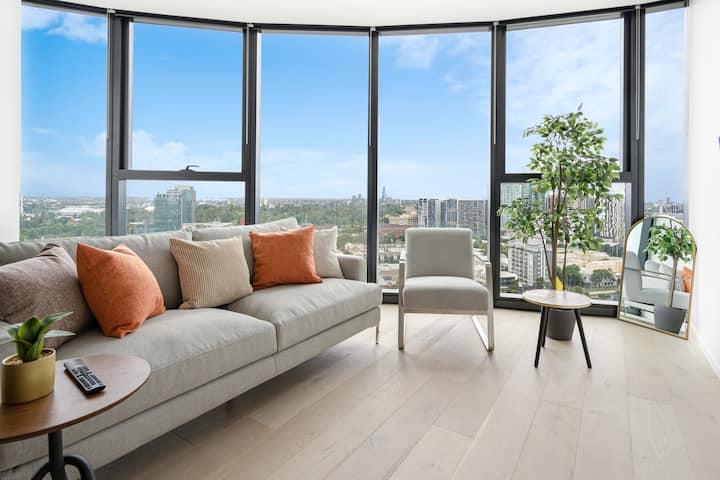 Glamorous 3 Bedder Southbank Home#1 +Free Parking - Victoria University: City Flinders Lane Campus