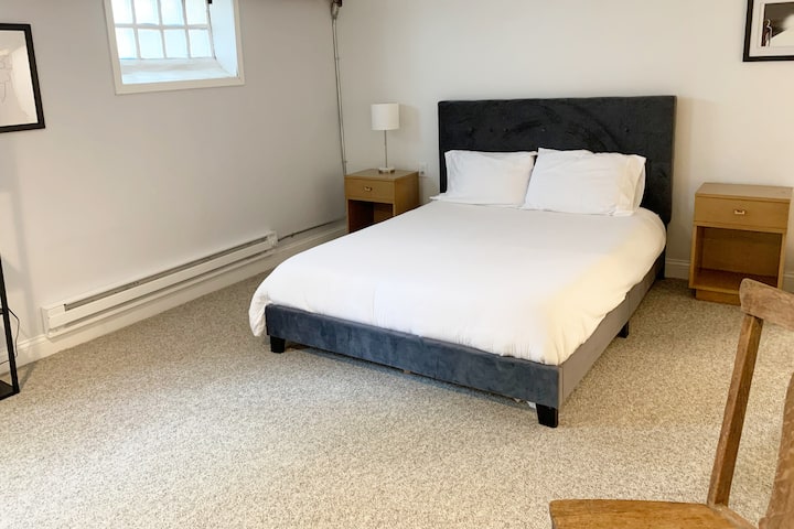 Huge Private Guest Suite - U.S. Bank Stadium - Minneapolis