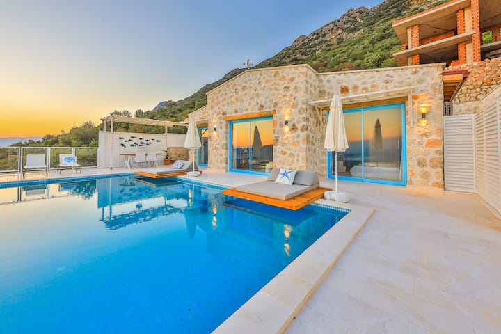 Kalkan Da Muhteşem Manzaralı Villa Turkuaz-2 - Kalkan