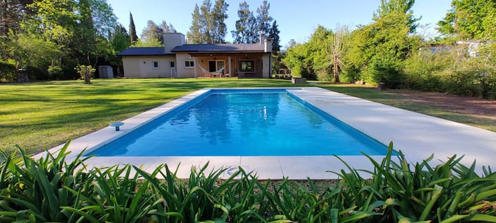 Excelente Casa  Para Disfrutar Todo El Año - Campana