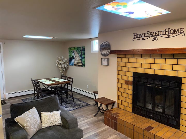 "Cozy Space With Everything You Need" - Anchorage, AK