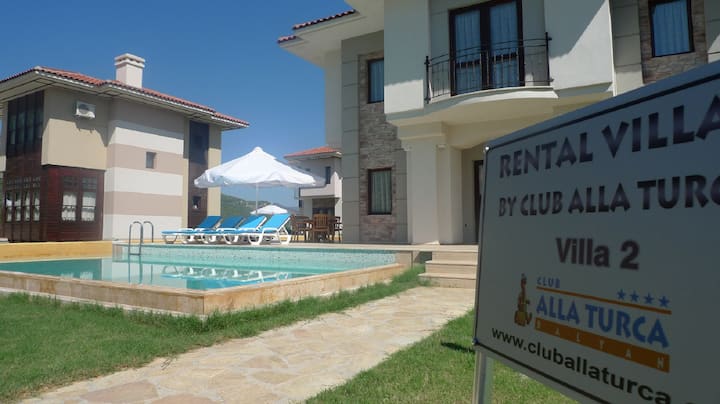 Villa-2
6 Kişilik - ÖZel Havuzlu - Dalyan