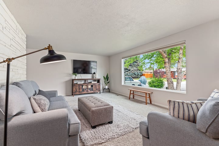 Cozy Modern Farmhouse Minutes To Downtown - Boise, ID