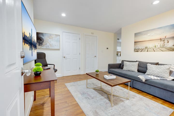 Modern Two Bedroom Apartment, 20min To Nyc - West New York, NJ