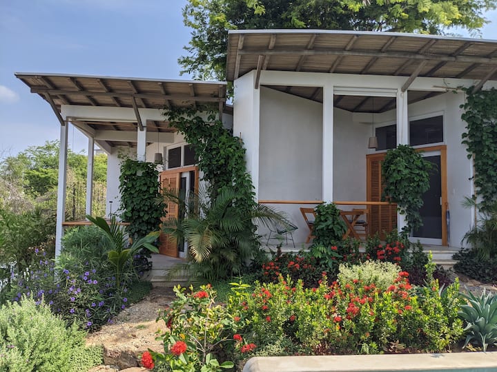 Poolside Cabaña Studio With Stunning Ocean View - Puerto Escondido